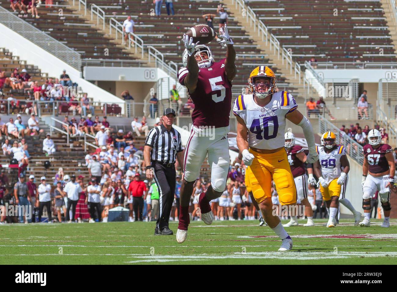 STARKVILLE, MS - SEPTEMBER 16: Mississippi State Bulldogs wide receiver ...