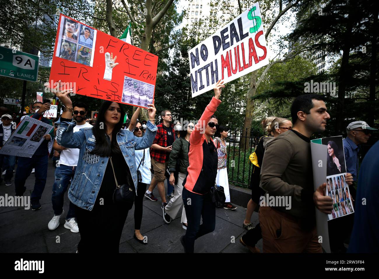 New York City, USA. 16th Sep, 2023. Hundredths march from lower ...