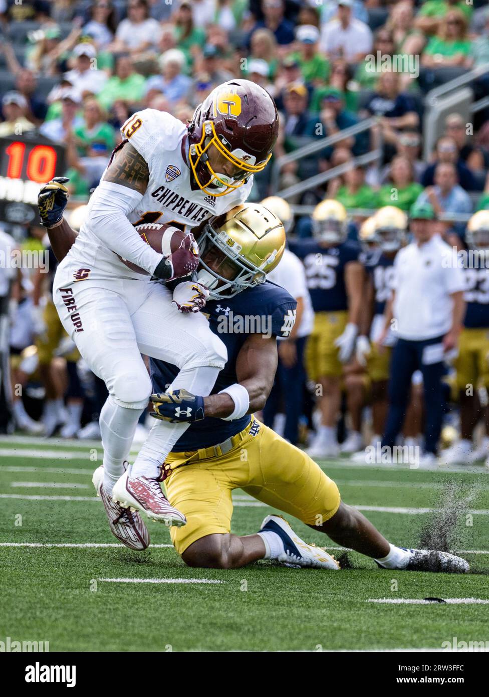 Notre Dame safety Antonio Carter II (4) hits Central Michigan wide ...