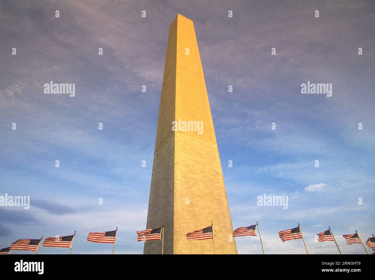 Washington Monument Washington DC, Dusk (George Washington Monument) on ...