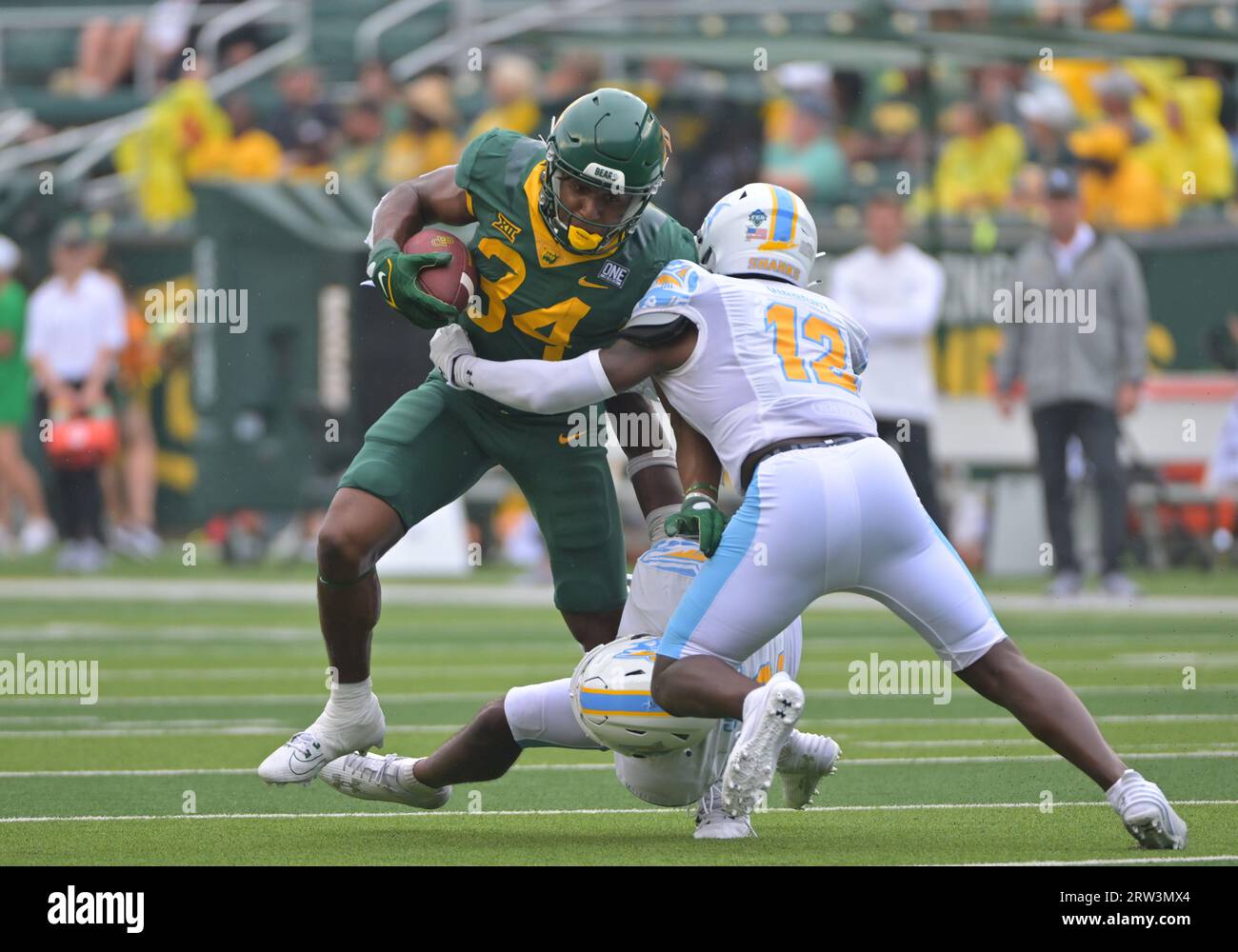 Josh cameron hi-res stock photography and images - Alamy