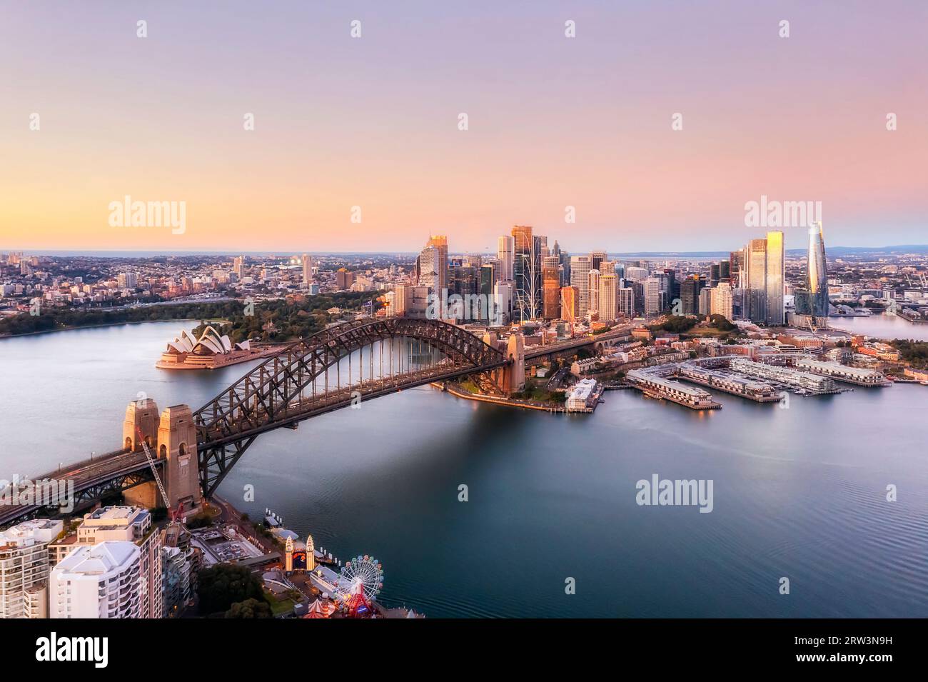City of Sydney harbour waterfront architecture landmarks in Australia ...