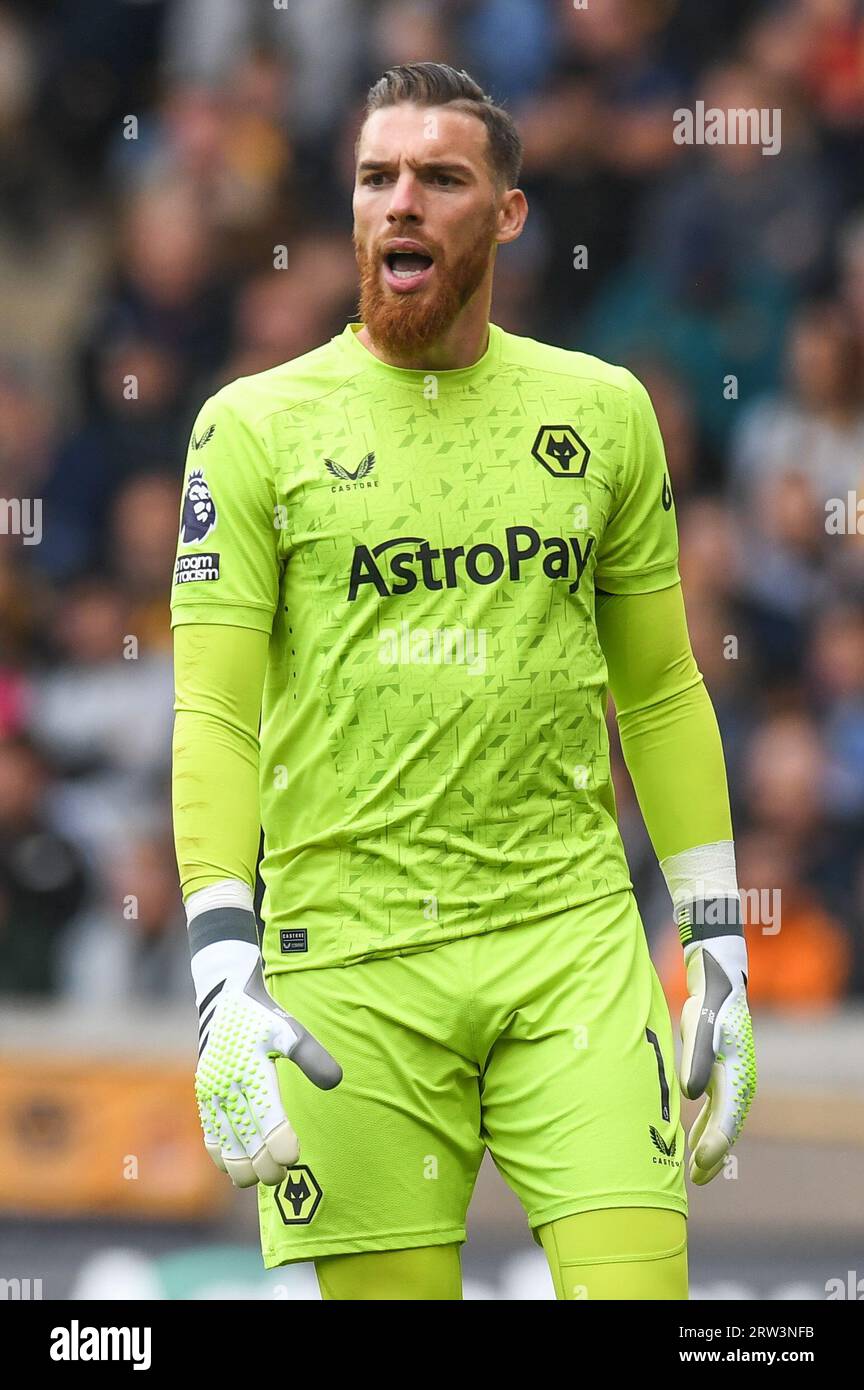 Jos S‡ #1 of Wolverhampton Wanderers during the Premier League match ...