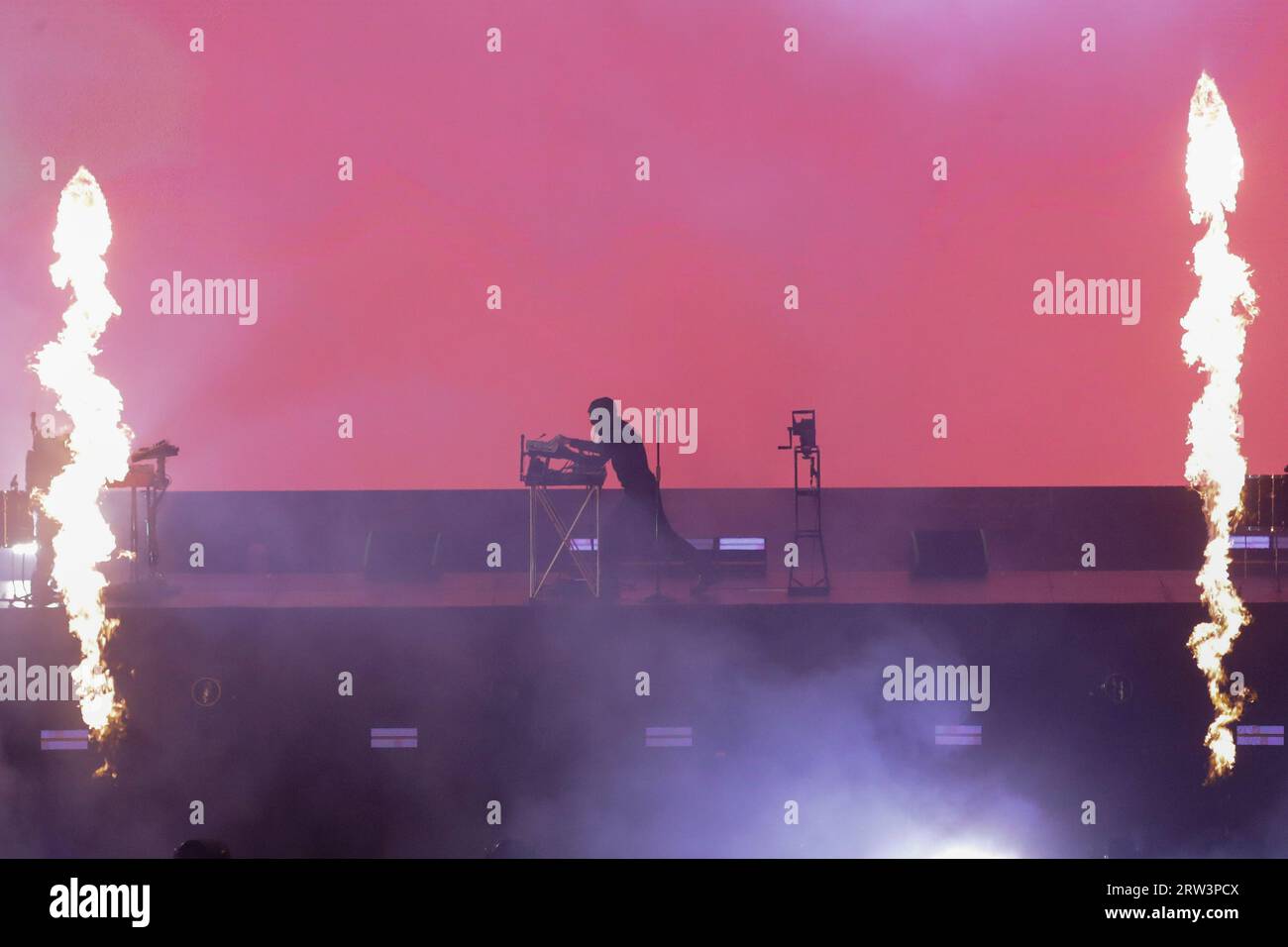 Naples, Italy. 16th Sep, 2023. Concert by the Neapolitan singer ...