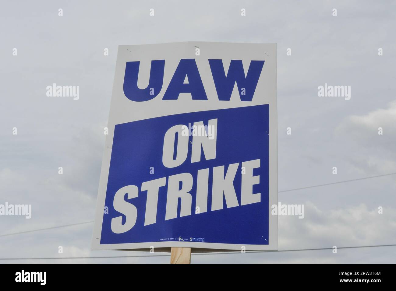 Wayne, MI, USA. 16th Sep, 2023. United Auto Workers seen on the picket ...