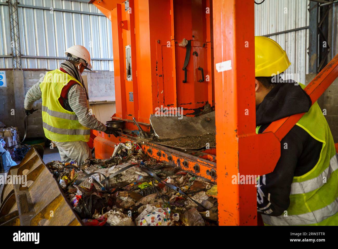 Waste sorting facility hi-res stock photography and images - Alamy