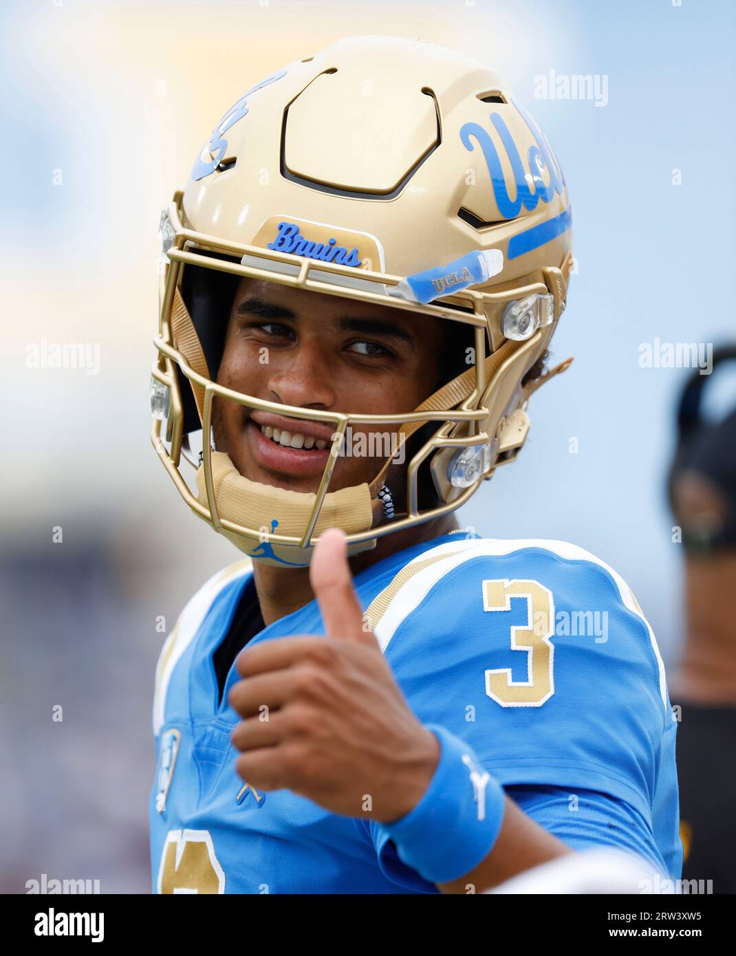 Dante moore ucla hi-res stock photography and images - Alamy