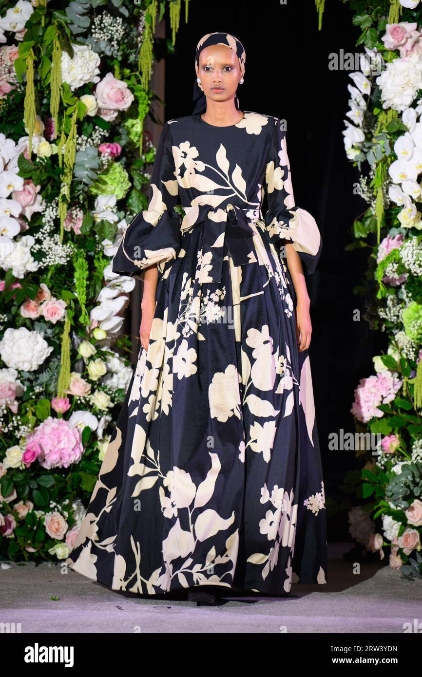 London, UK. 16 September 2023. Models on the catwalk during the Richard ...