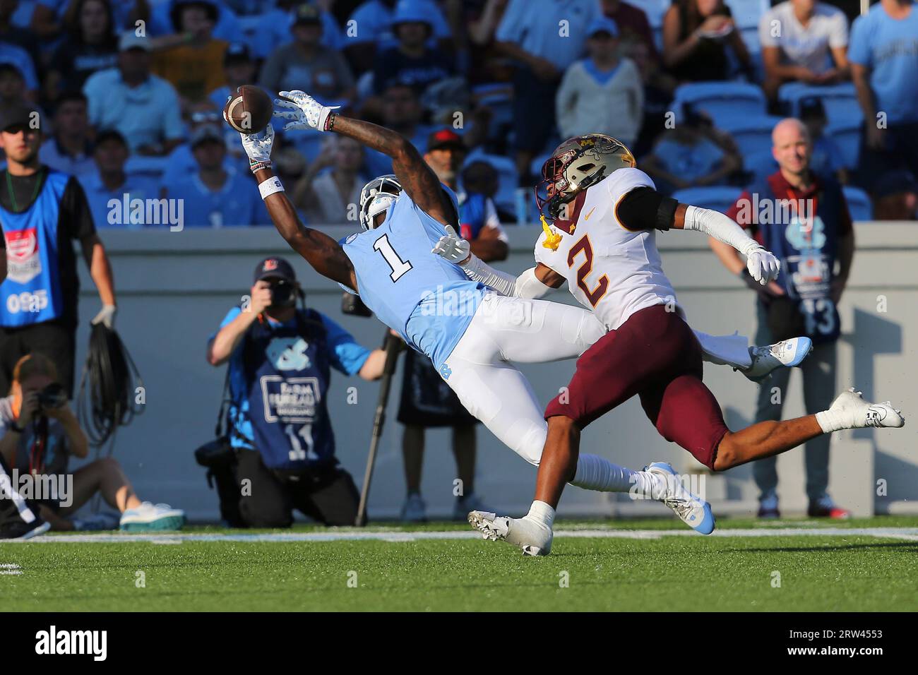CHAPEL HILL, NC - SEPTEMBER 16: North Carolina Tar Heels Wide Receiver ...