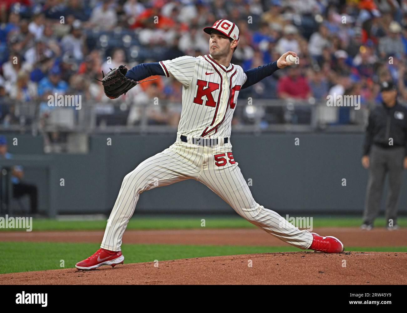 Kansas City Royals starting pitcher Cole Ragans throws during the first ...