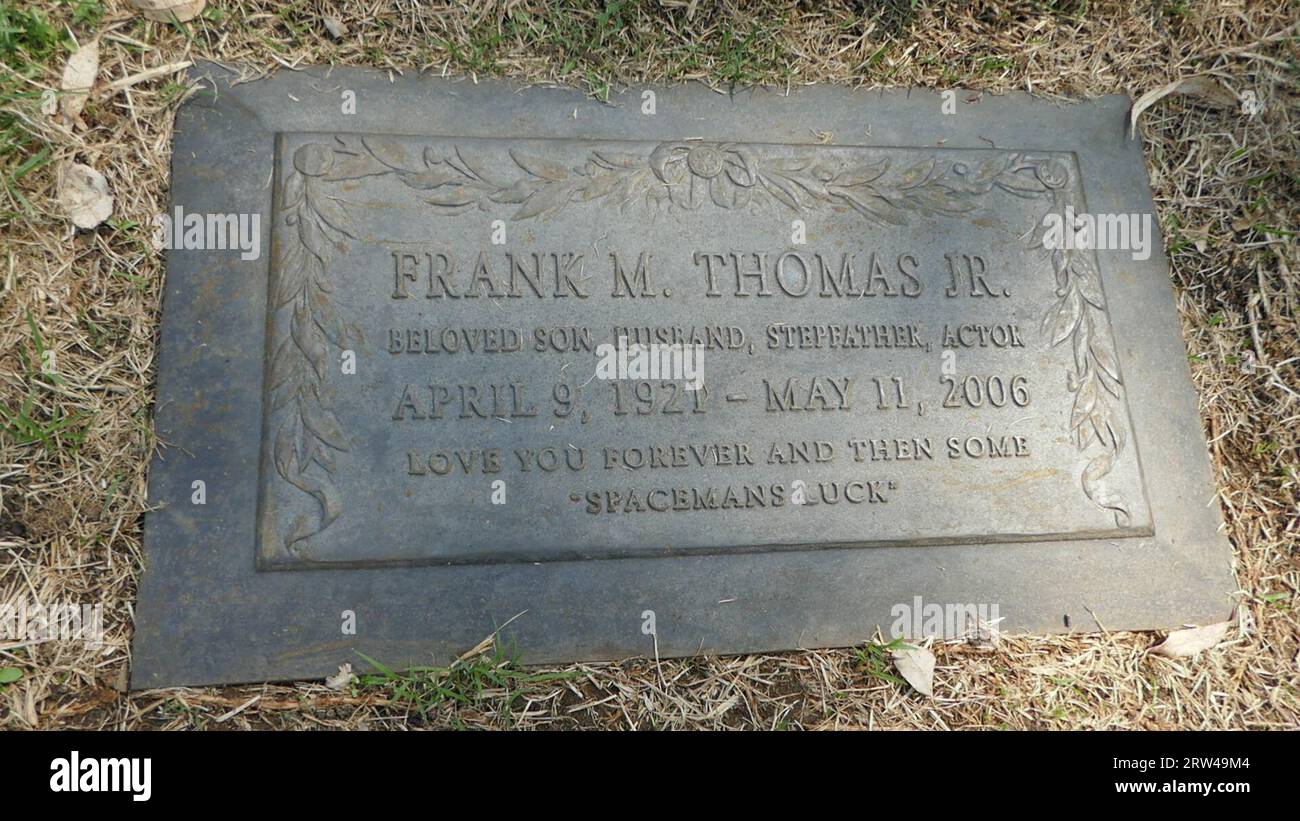 Los Angeles, California, USA 14th September 2023 Actor Frankie Thomas Grave in Churchyard at ...