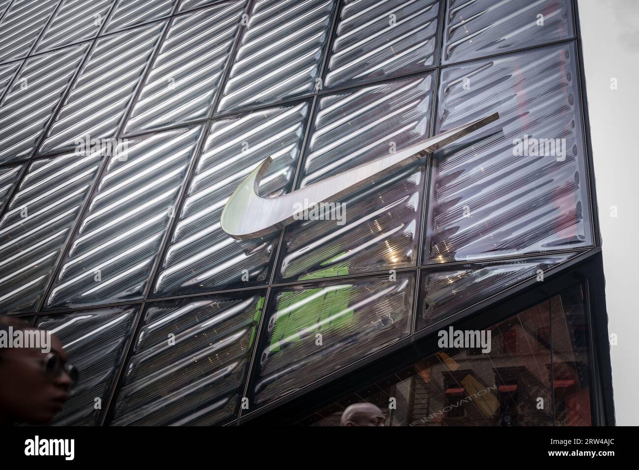 New York, USA. 16th Sep, 2023. The Nike logo on the 5th Avenue store ...