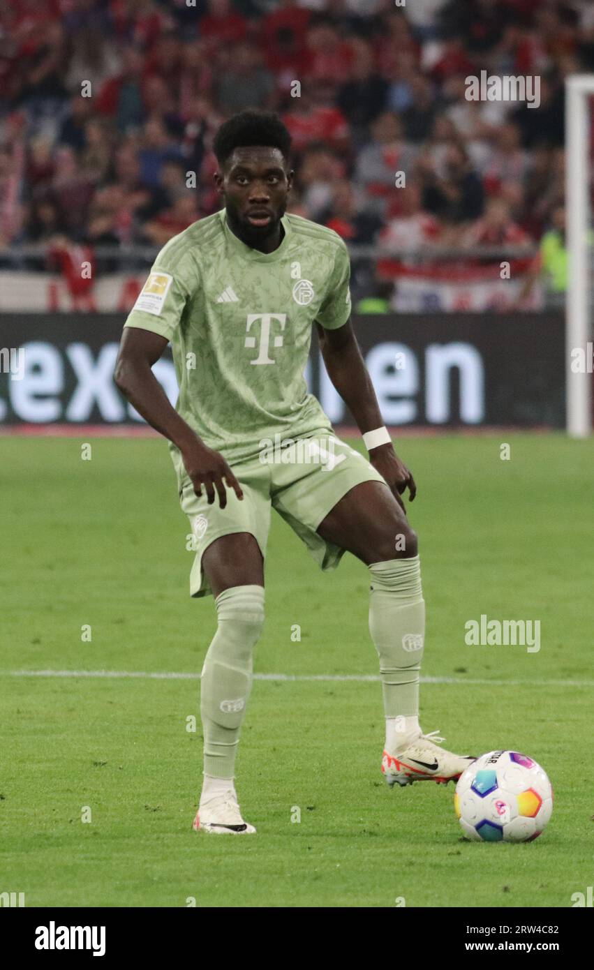 MUNICH, Germany. , . 19 Alphonso DAVIS during the Bundesliga Football ...