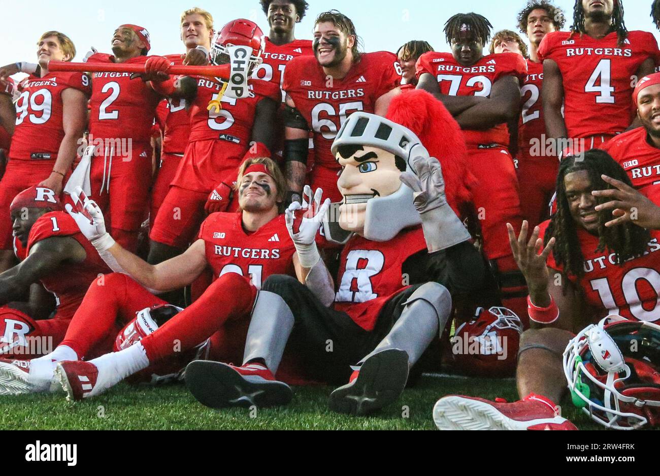 Piscataway, NJ, USA. 16th Sep, 2023. Rutgers players and Sir Henry ...