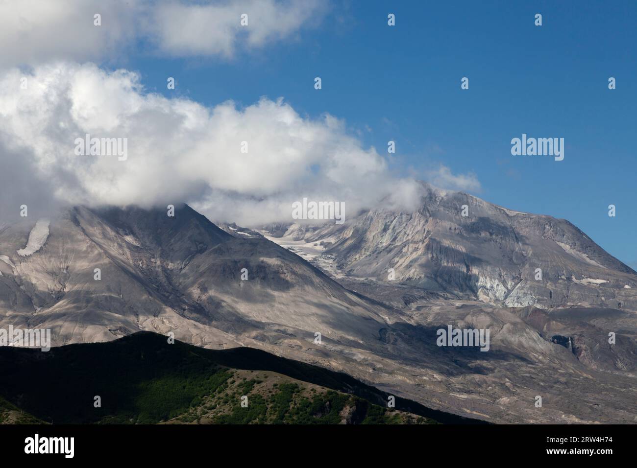 The breach on the north side of Mt. St Helens shows the scars of its ...