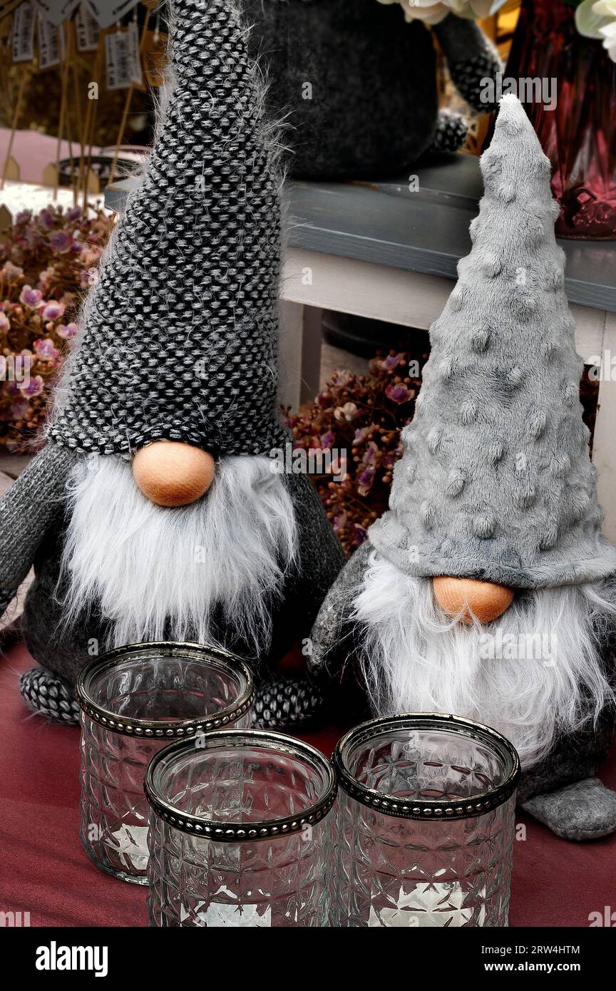 Dwarfs with long beards and huge woolly hats in a garden centre ...