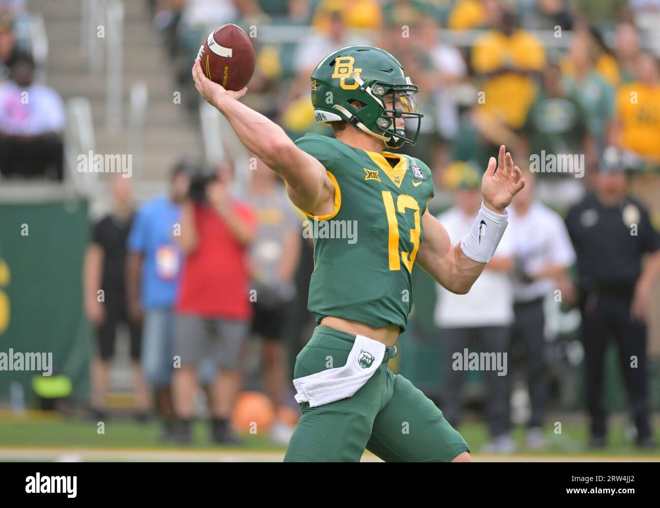 September 16 2023: Baylor Bears quarterback Sawyer Robertson (13) drops ...