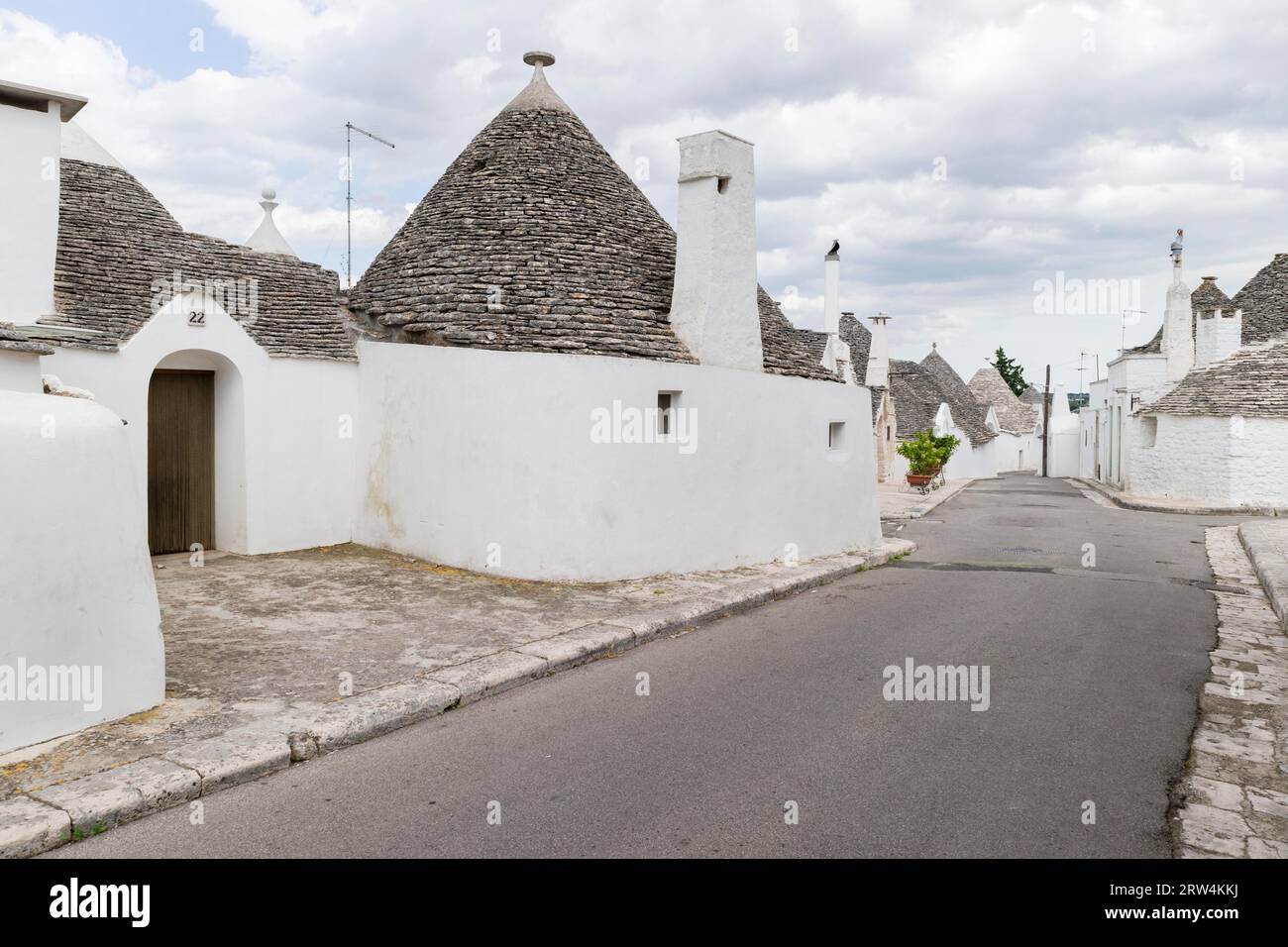 Trullo, trulli, traditional round houses, trullo town, Rione Aia ...