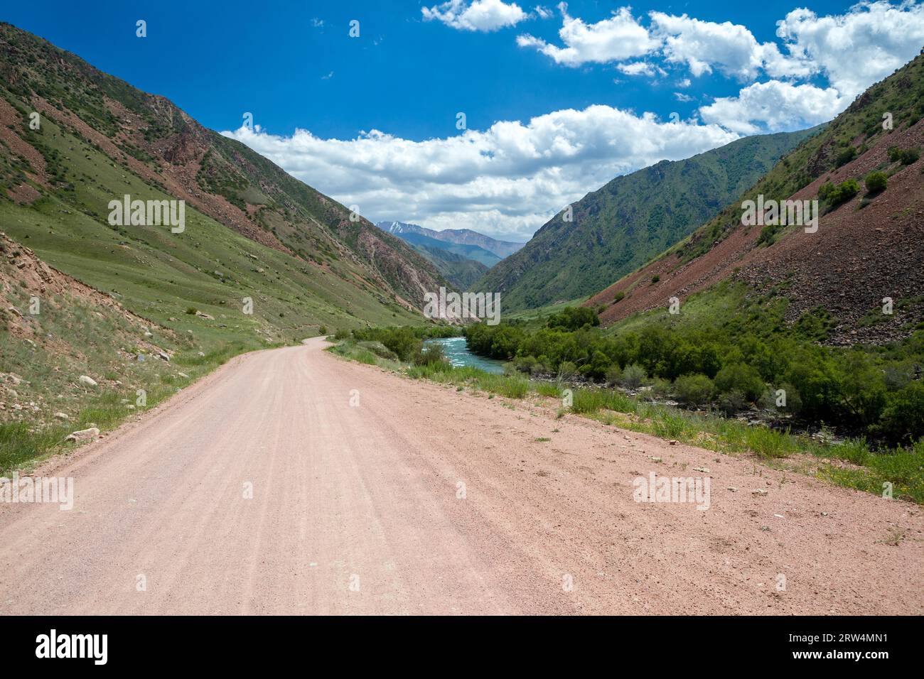 Broad road hi-res stock photography and images - Alamy