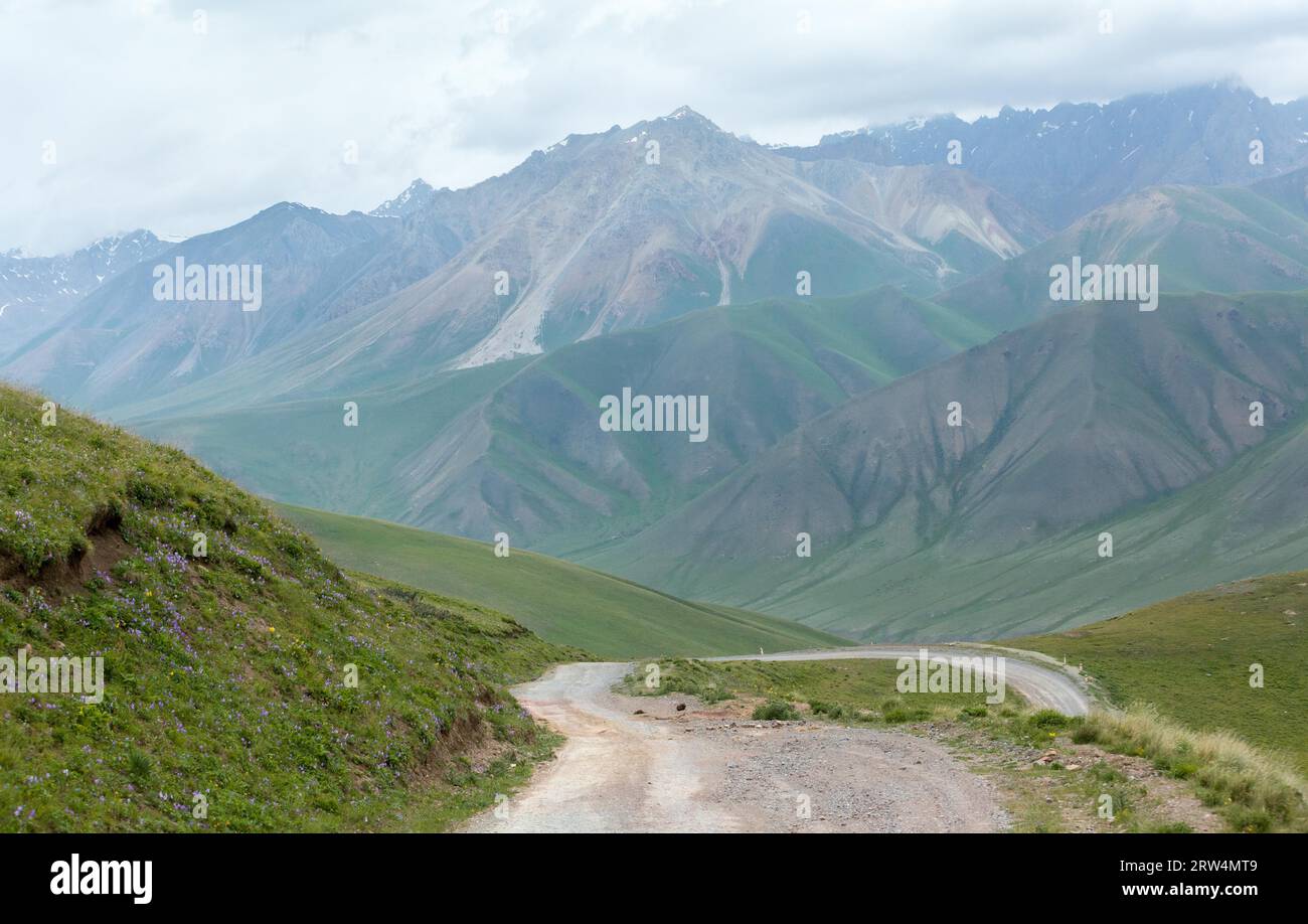 View crest road hi-res stock photography and images - Alamy