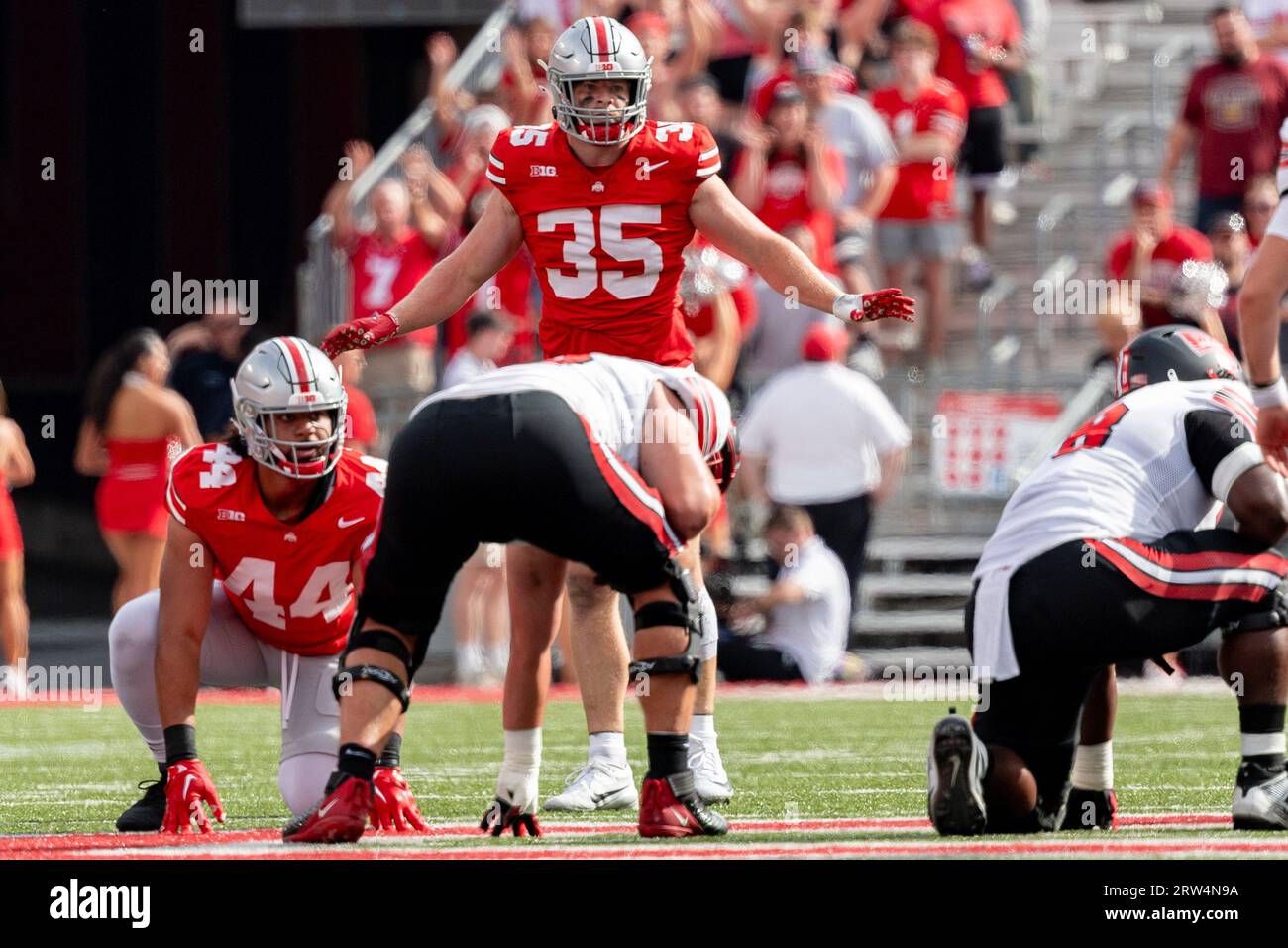 Columbus, Ohio, USA. 16th Sep, 2023. Ohio State Buckeyes linebacker ...