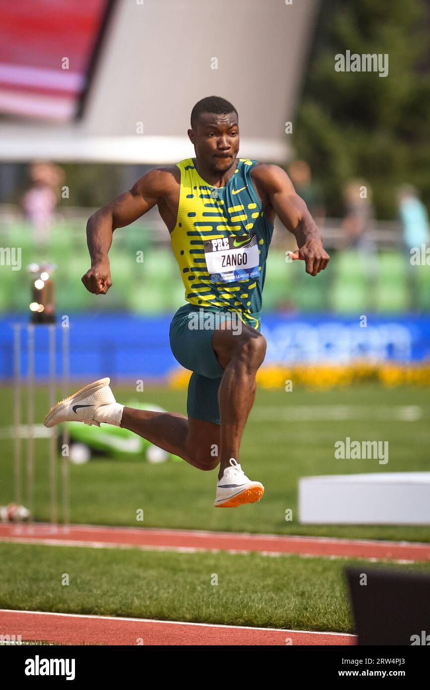 Secondd hi-res stock photography and images - Alamy