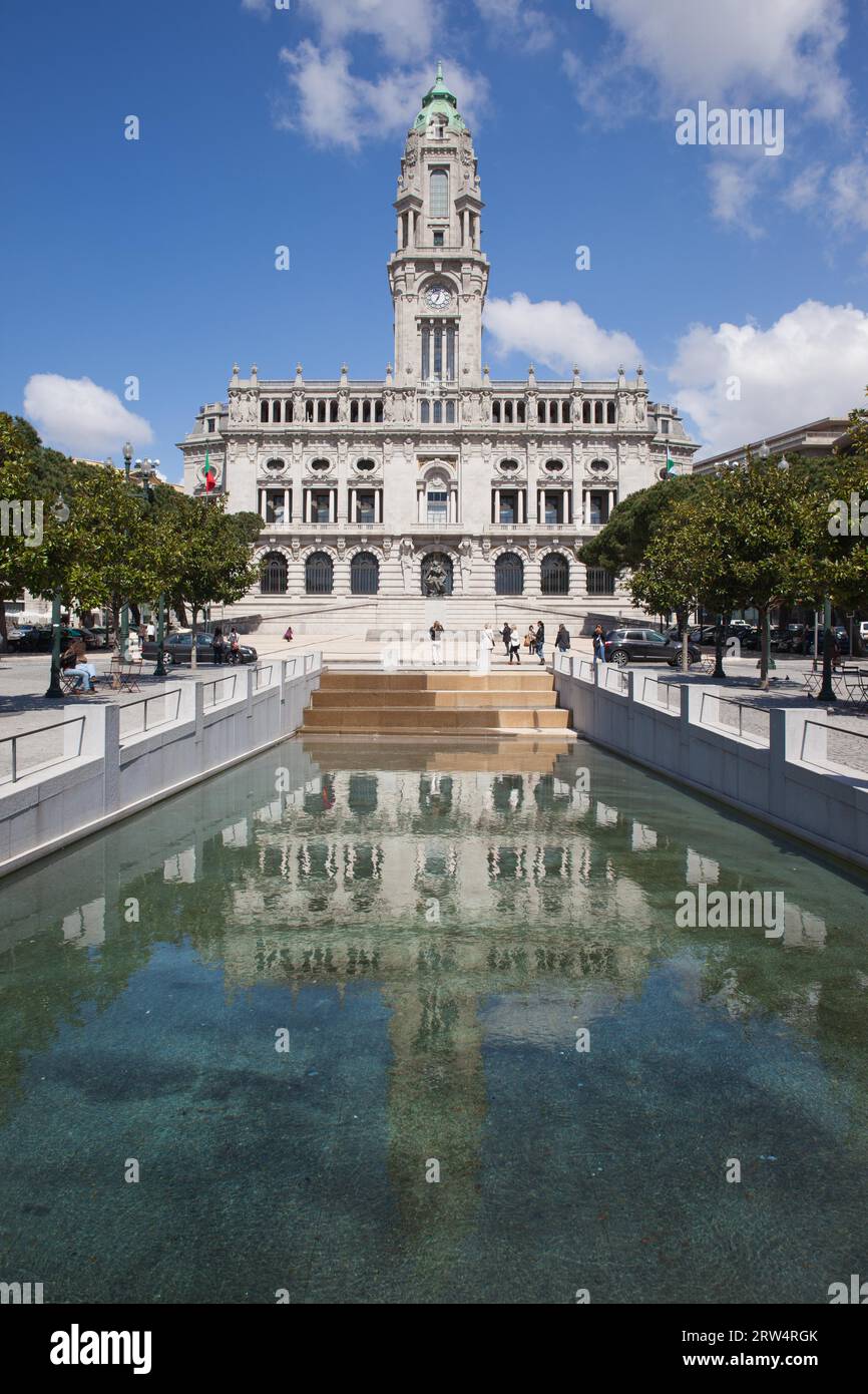 The porto city hall hi-res stock photography and images - Alamy