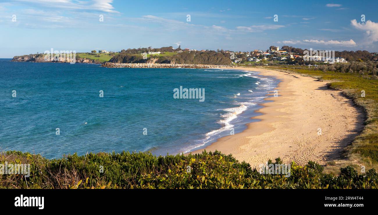 A beach in between Narooma and Kianga on a hot summer's day in New ...