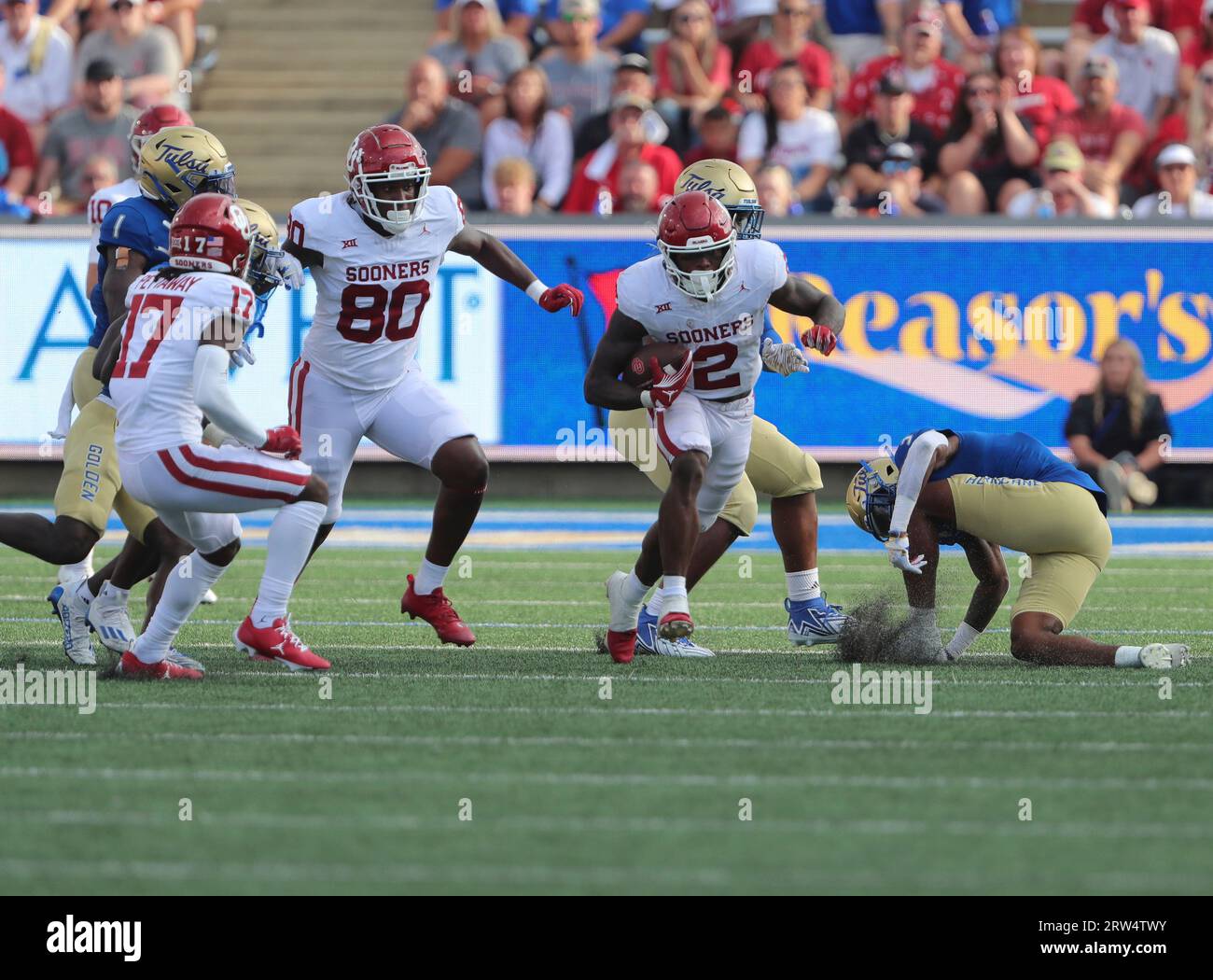 September 16, 2023:.Oklahoma Sooners running back Jovantae Barnes (2 ...