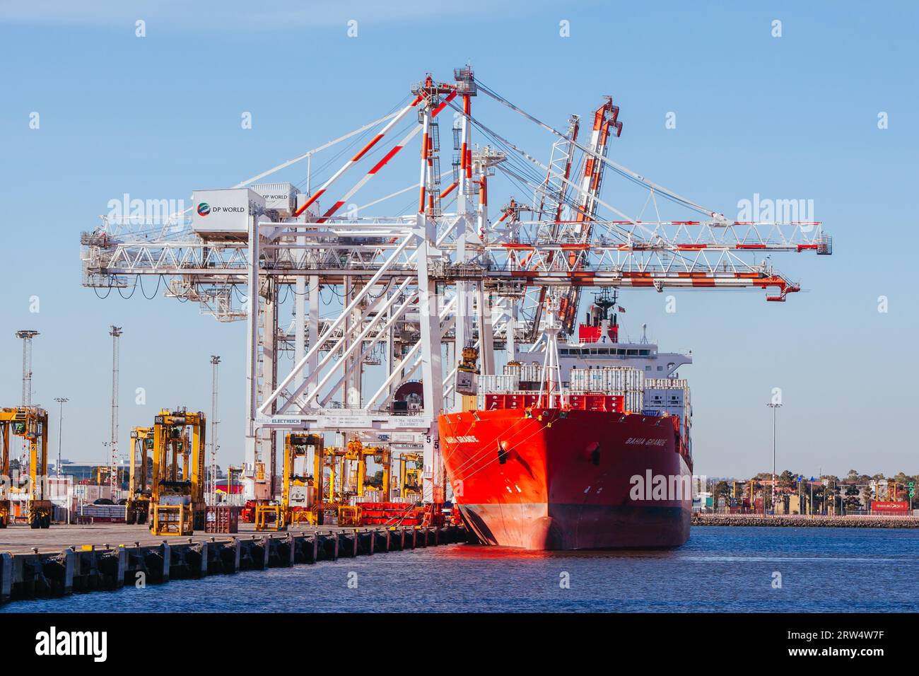 Victoria shipyard hi-res stock photography and images - Alamy