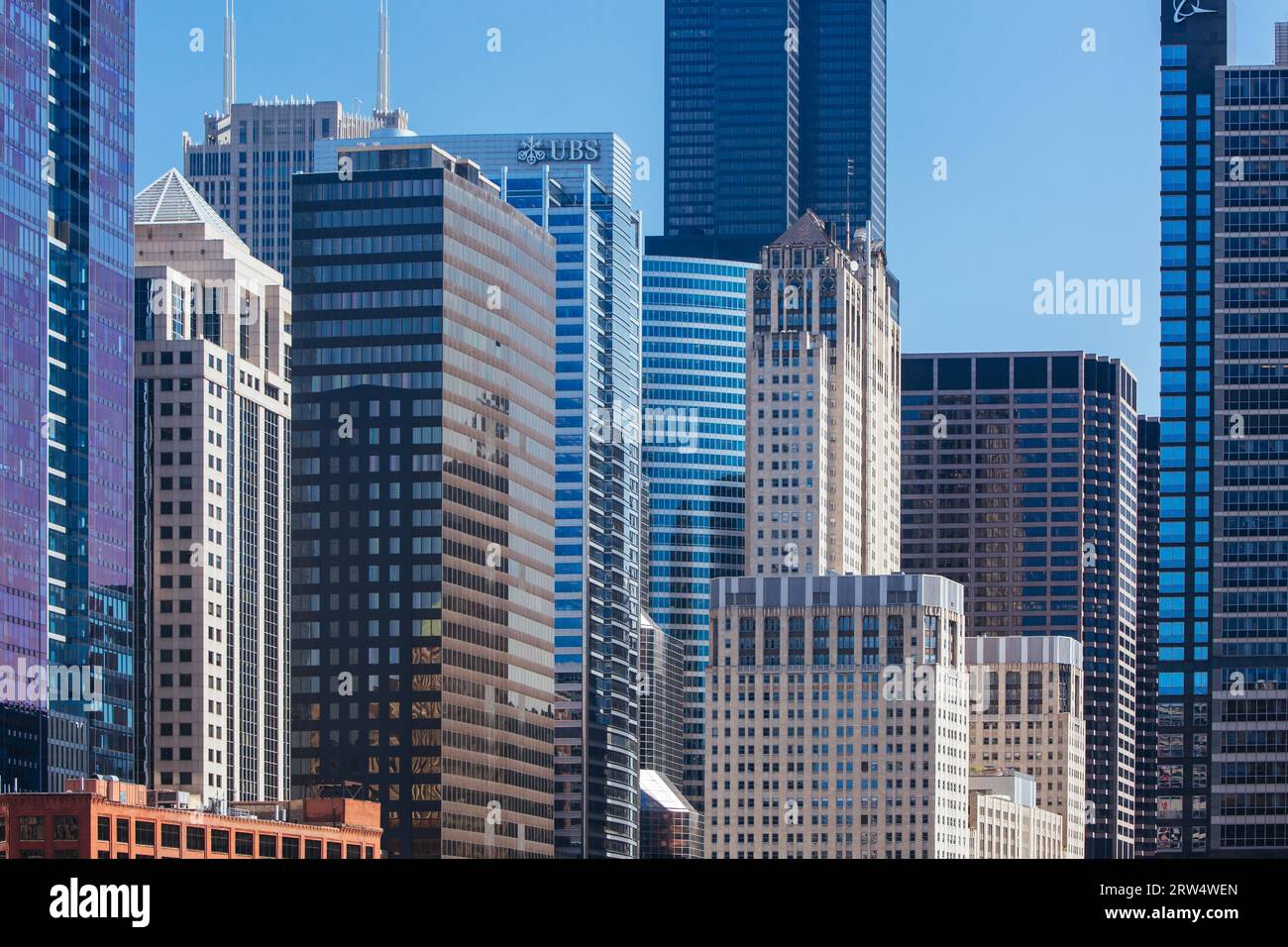 Chicago, USA, July 11th 2014: Iconic building architecture in Chicago ...