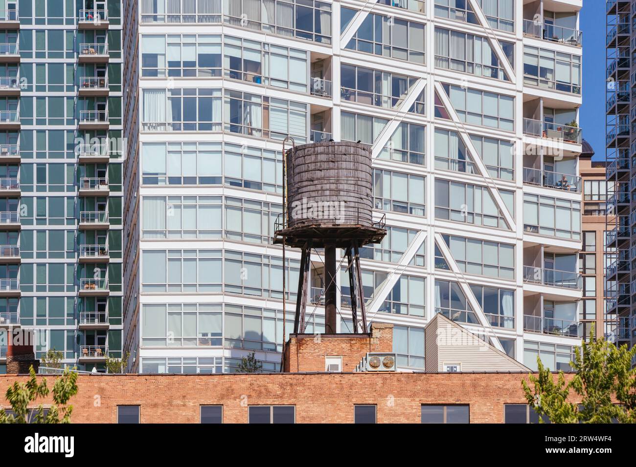 Iconic building architecture hi-res stock photography and images - Alamy
