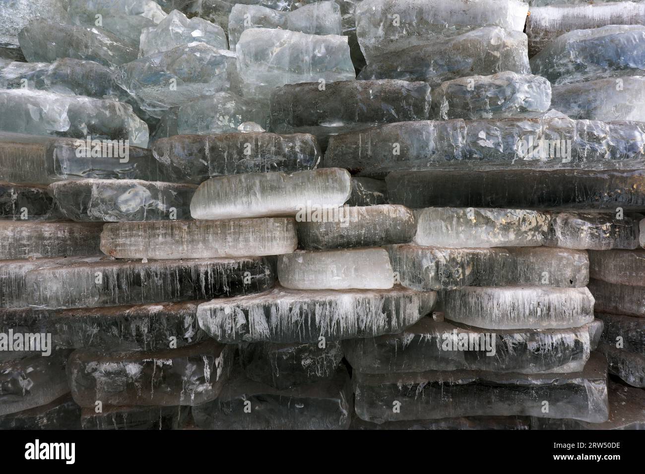 Ice cellars hi-res stock photography and images - Alamy