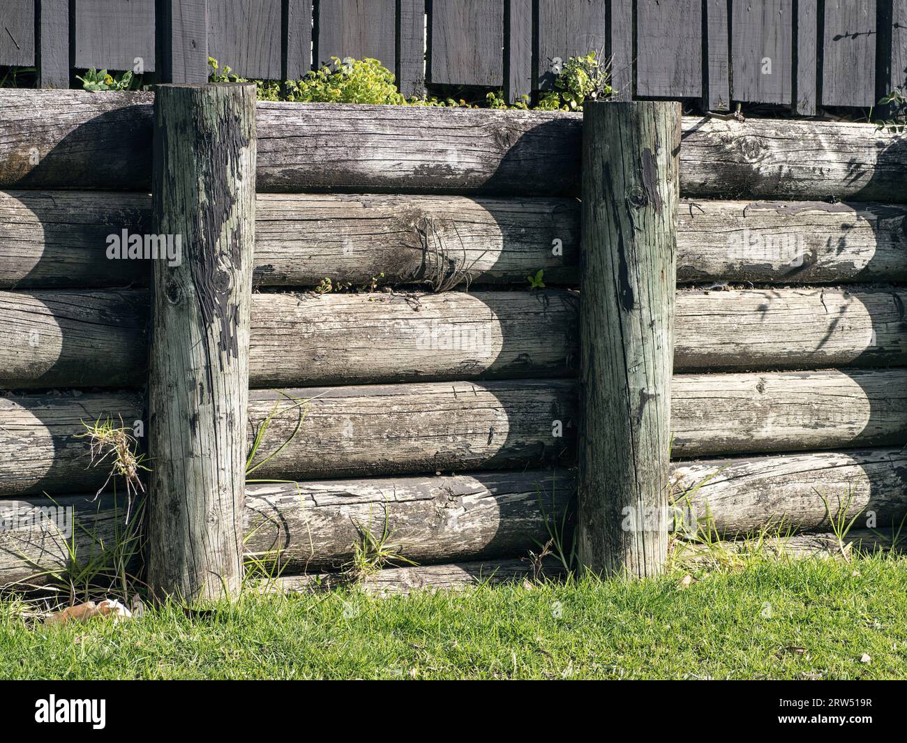 Cantilever pole hi-res stock photography and images - Alamy