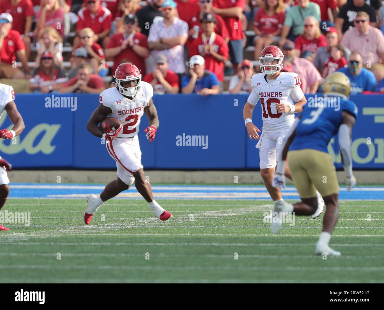 September 16, 2023:.Oklahoma Sooners running back Jovantae Barnes (2 ...