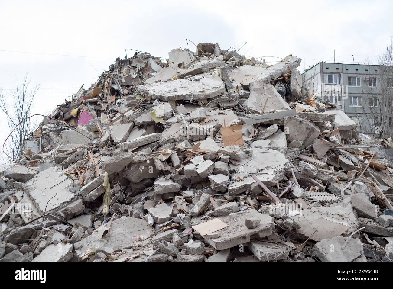 A pile of construction waste Stock Photo - Alamy