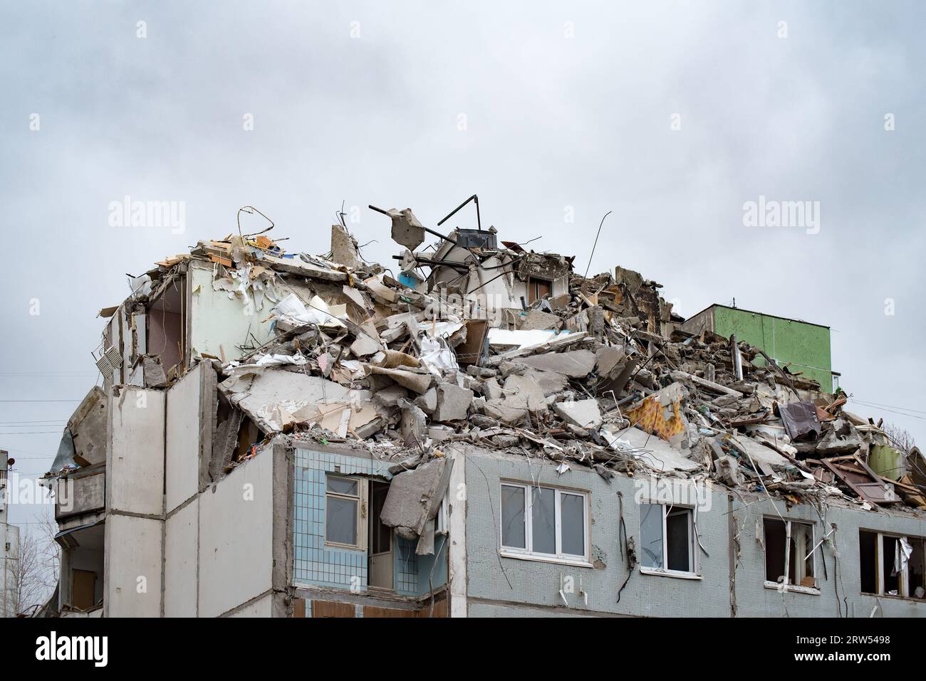 Partially destroyed structure hi-res stock photography and images - Alamy