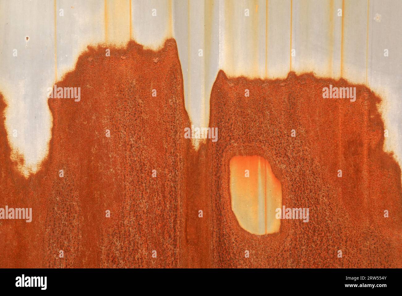 Rusted iron plate hi-res stock photography and images - Alamy
