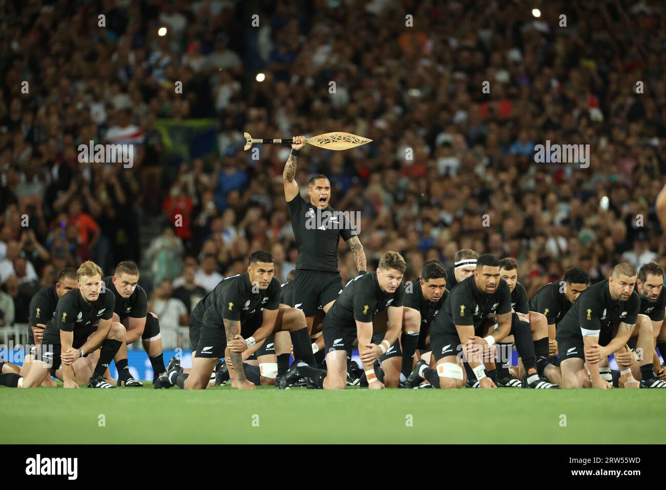 Aaron Smith (NZL) and New Zealand players perform the haka before the ...