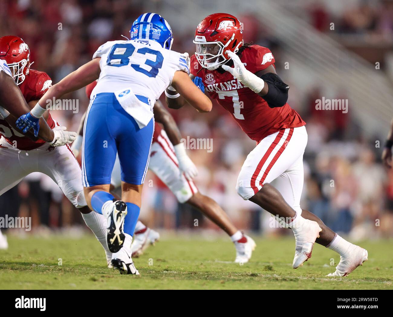 September 16, 2023: Razorback defensive end Trajan Jeffocat #7 works ...