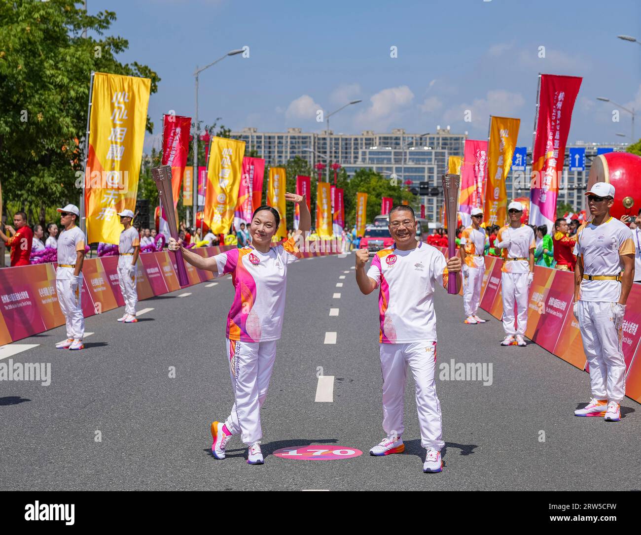 Jinhua, China's Zhejiang Province. 17th Sep, 2023. Torch bearers Chen ...