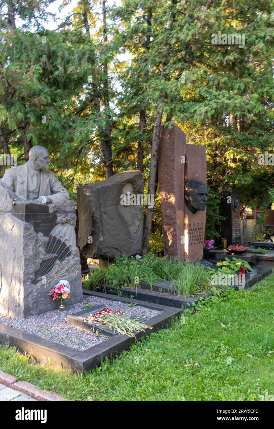 Aviation memorials hi-res stock photography and images - Alamy