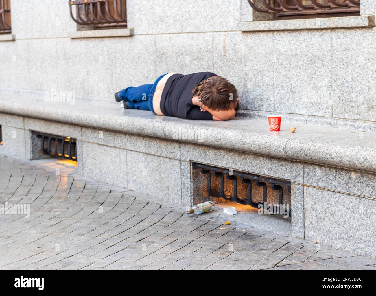 Drunken person hi-res stock photography and images - Alamy