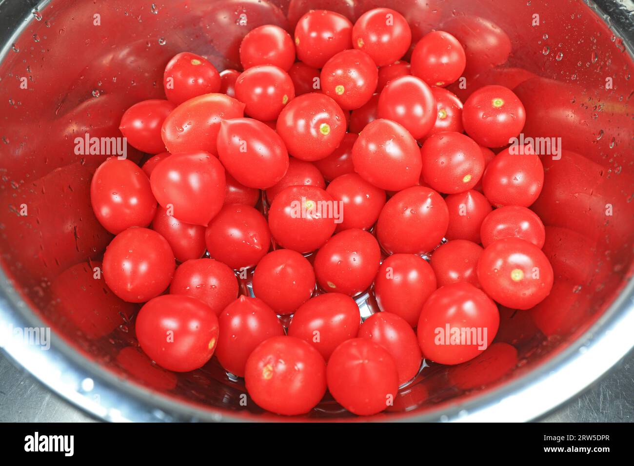 Pollution free tomatoes hi-res stock photography and images - Alamy