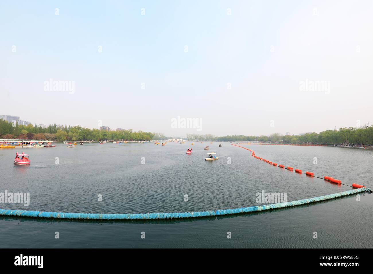Beijing yuyuantan scenery hi-res stock photography and images - Alamy