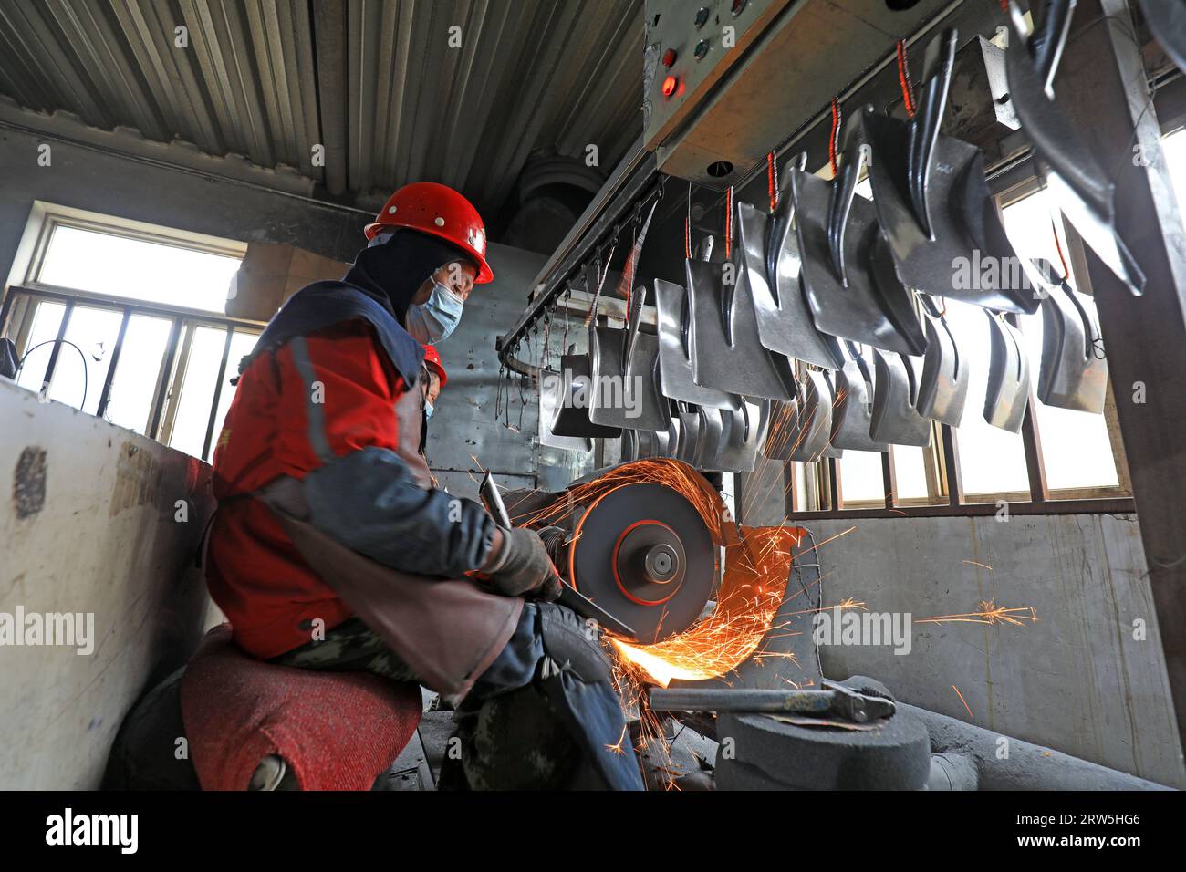 Grinding wheels hi-res stock photography and images - Alamy