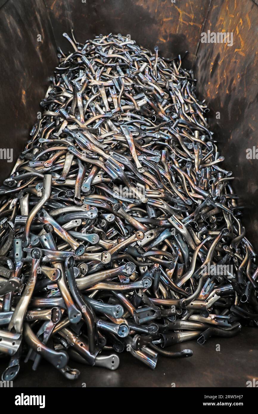 Parts pile hi-res stock photography and images - Alamy