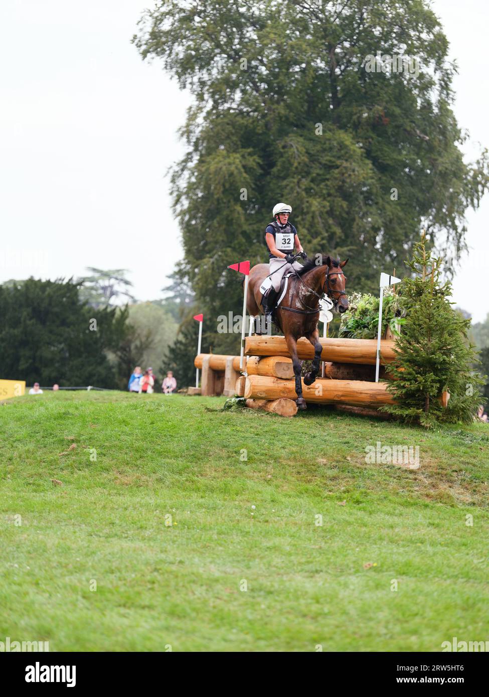 Woodstock, Oxfordshire, UK. 16th Sep 2023. Flora Harris of Great ...