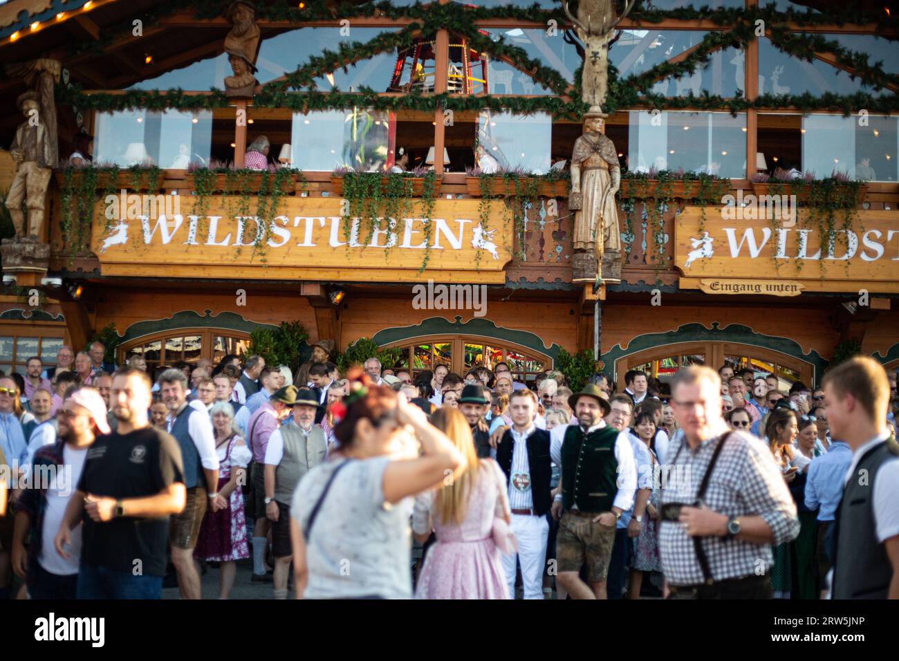 Munich, Germany. 16th Sep 2023. Wildstuben. . -- Wildstuben. Hundreds ...