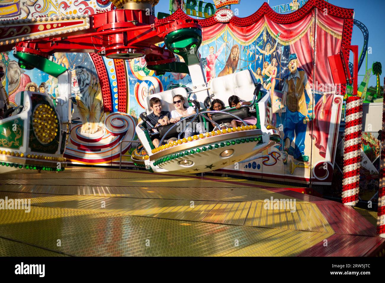 Bayerisches volksfest hi-res stock photography and images - Alamy